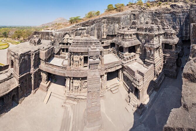 Day Trip to Ellora Caves & Daulatabad Fort (Guided Tour by Car from Aurangabad) - Transport and Comfort