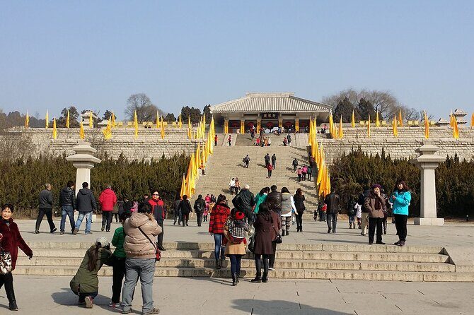 Day Trip to Hukou Waterfall and Huangdi Mausoleum - What Does the Price Cover and Why Is It Worth It?