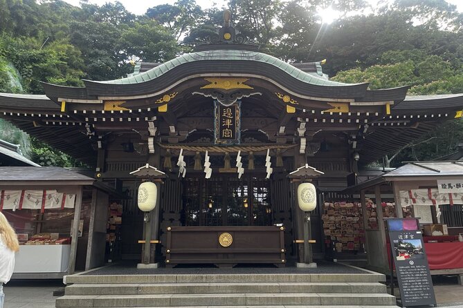 Day Trip to Kamakura & Enoshima: Shrines, Seaside, Temples & Tea - Experiencing the Tranquility of Hase-dera Temple