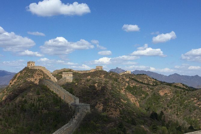 Day Trip to Original Section of Great Wall at Jinshanling - The Journey to Jinshanling: What to Expect