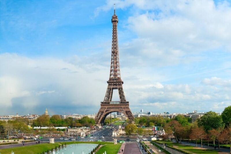 Day Trip to Paris with a 3-course Lunch - Key Points