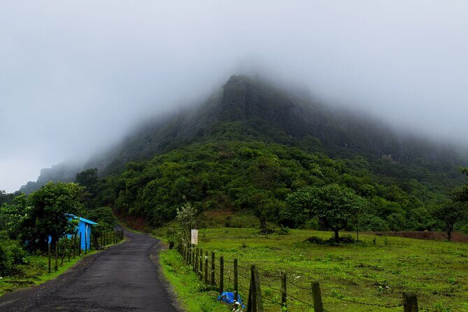 Day Trip to Pawna-Lohagad-Lonavala (Guided Fullday Sightseeing Tour from Mumbai) - Who Should Consider This Tour?