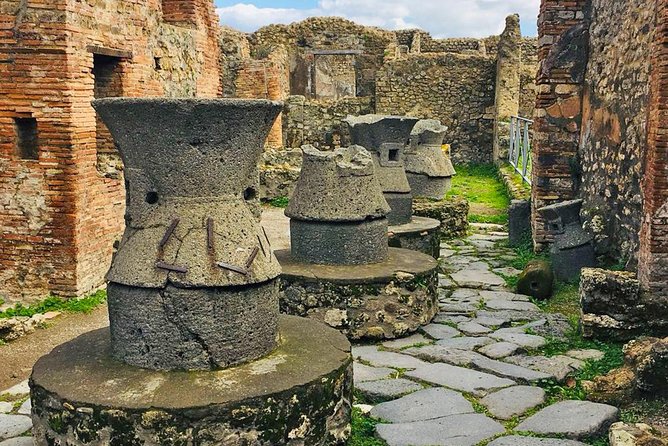 Day trip to Pompeii from Naples - Why Choose This Tour?