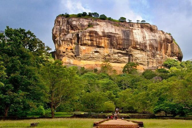 Day trip to Sigiriya and Dambulla from Kandy - A Detailed Look at the Kandy to Sigiriya and Dambulla Day Trip