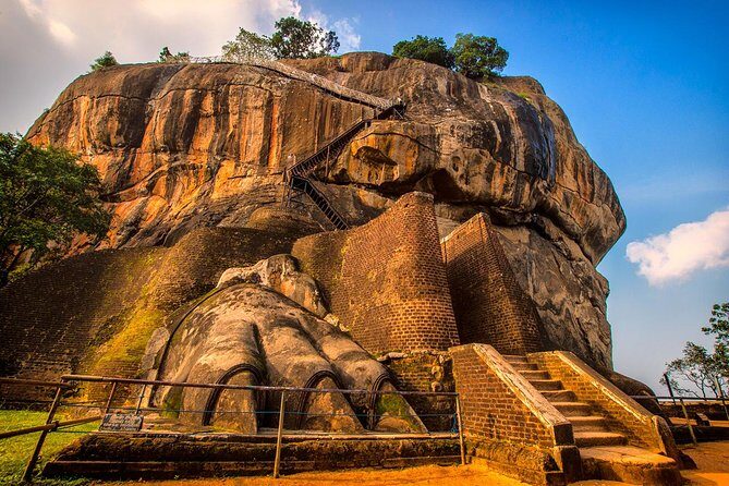 Day Trip to Sigiriya & Dambulla (All-Inclusive) - Discovering Sigiriya & Dambulla: A Practical Guide to the All-Inclusive Day Trip