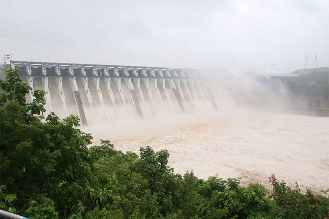 Day Trip to Statue of Unity (Guided Full Day Sightseeing Tour from Ahmedabad) - Who Will Love This Tour?