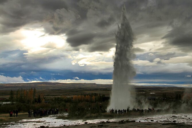 Day Trip to the Golden Circle and Hot Spring Geyser by 4WD Jeep From Reykjavik - Customer Reviews and Guide Feedback