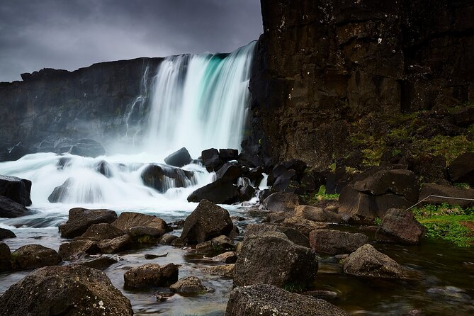 Day Trip to the Golden Circle and Hot Spring Geyser by 4WD Jeep From Reykjavik - Exploring Thingvellir National Park