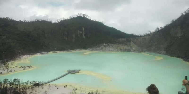 Day Trip White Crater Ciwidey Bandung All In - Tour Guide - An Overview of the Experience