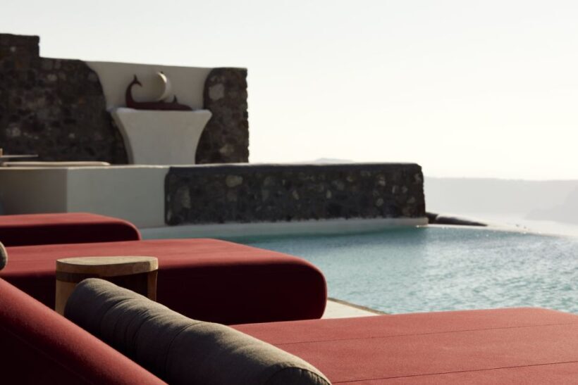 Daybed Relaxation with infinity pool use with caldera views - The Experience Itself: What to Expect