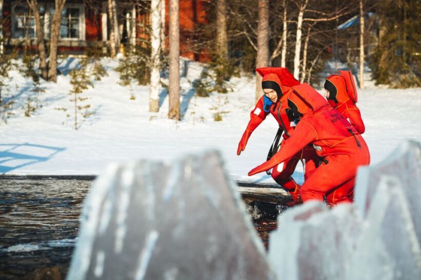 Daytime Ice Floating Rovaniemi, Frozen Lake Experience - Why Travelers Love It