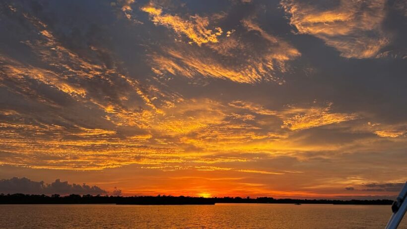 Daytona Beach: Small Group Champagne Sunset Cruise - Itinerary Breakdown