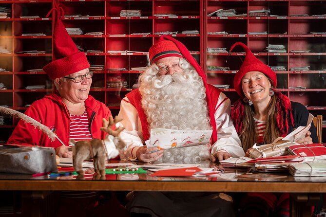 Daytour to Santa Claus Village, Reindeer and Husky Safaris, Photo, and Lunch - Visit to Santas Office and Post Office