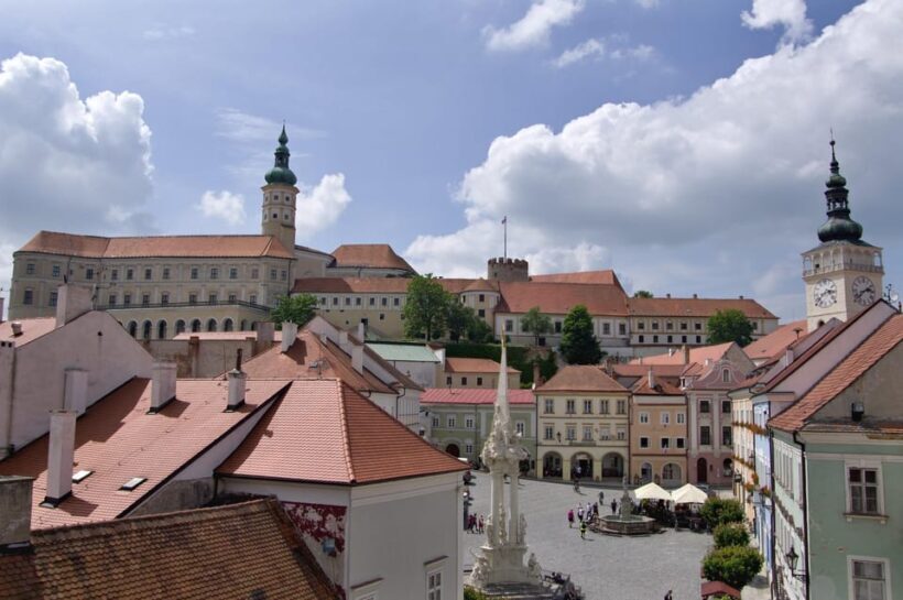 Daytrip from Prague - Mikulov with a stop at Lednice chateau - A Practical Guide to the Daytrip from Prague to Mikulov with a Stop at Lednice Chateau
