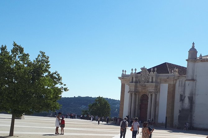 Daytrip Porto to Lisboa (Optional Visit to Aveiro_Coimbra_Fátima) Since 400EUR - Frequently Asked Questions