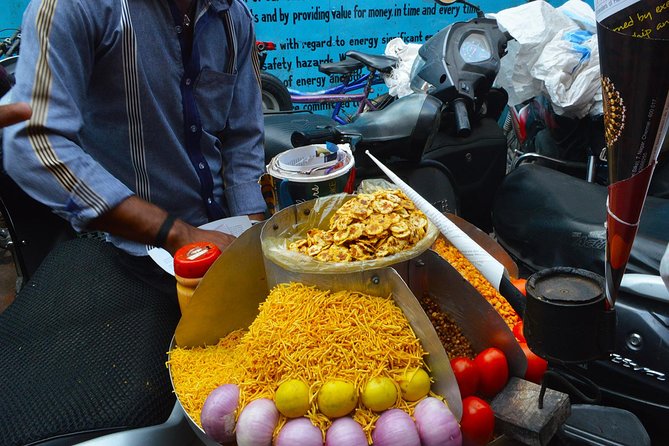 DBC Street Food Safari - What Does the Tour Include?