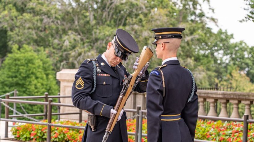 DC: Arlington National Cemetery Guided Walking Tour - Arlington National Cemetery Guided Walking Tour: A Moving Step Through American History