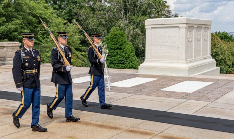 DC: Arlington National Cemetery Guided Walking Tour - FAQ