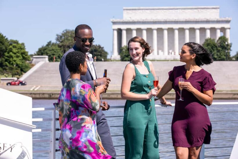 DC: City Cruises Gourmet Brunch, Lunch, or Dinner Cruise - A Detailed Look at the Experience