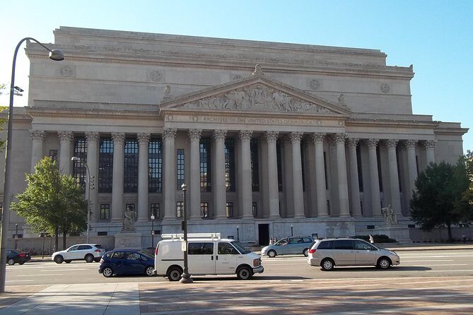 DC - Historical: At your leisure and your pace. Downloadable audiovisual tour. - Deep Dive into the Itinerary