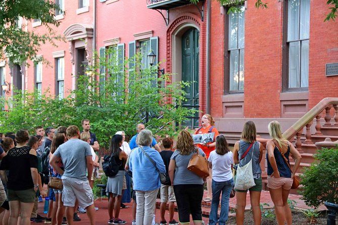 DC: Lincoln's Assassination 2 Hour Nighttime Walking Tour - FAQ