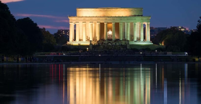 DC: Monuments & Memorials Sunset Tour by Open-top Bus - The Sum Up