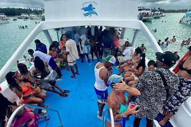 DE Hip Hop Boat Party for Adults and Free Drinks Only - The Authentic Experience: What We Take Away