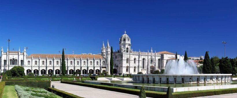 De Lisboa : to Sintra , Cabo da Roca and Cascais - An In-Depth Look at the Tour