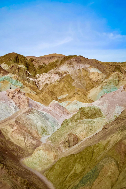 Death Valley Private Tour & Hike - up to 3 people - Explore the Heart of the Desert: A Deep Dive into the Death Valley Private Tour & Hike