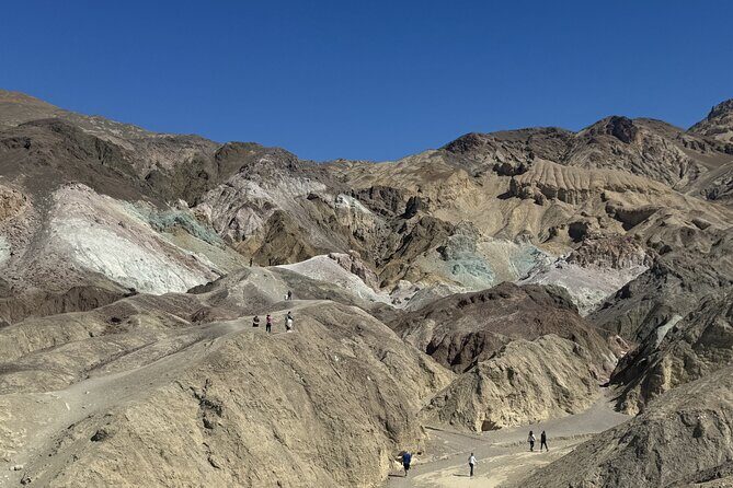 Death Valley, Seven Magic Mountains & Vegas Sign Tour - Introduction: A Day of Desert Wonders and Iconic Sights