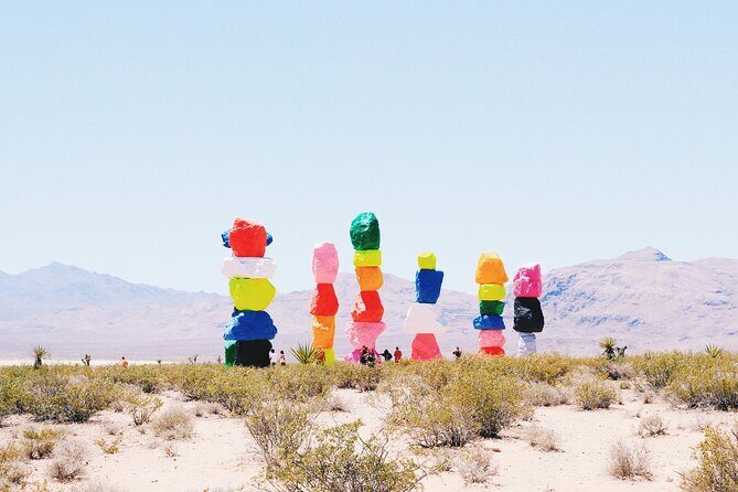 Death Valley, Seven Magic Mountains & Vegas Sign Tour - Key Points