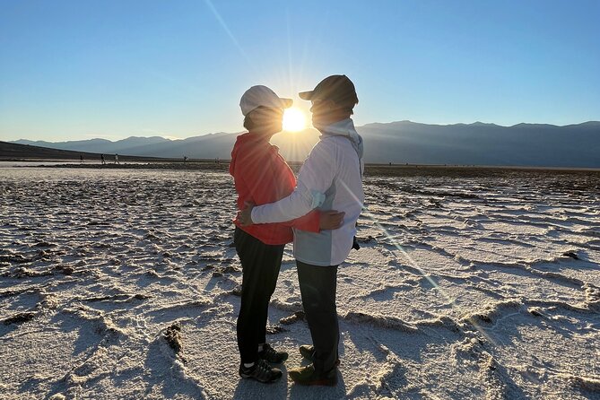 Death Valley Sunset, Stargazing, and Red Rock Overlook Day Tour - Exploring the Wonders of Death Valley