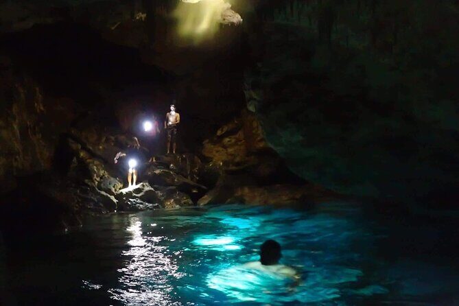 Deep Dive Exploration at Anahulu Cave Pool - What Makes This Tour Stand Out?