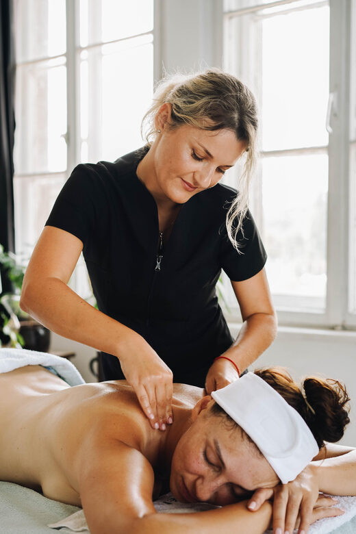 Deep Tissue Massage Therapy NYC - 45 Mins - Who Should Book This?