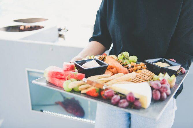 Deep-to-Dish: Tasmanian Seafood Experience - The Experience’s Strengths and Considerations