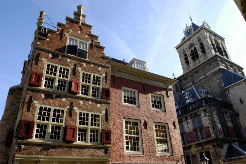 Delft: Guided Walking Tour - Exploring Delft: A Guided Walking Tour that Brings the Past to Life