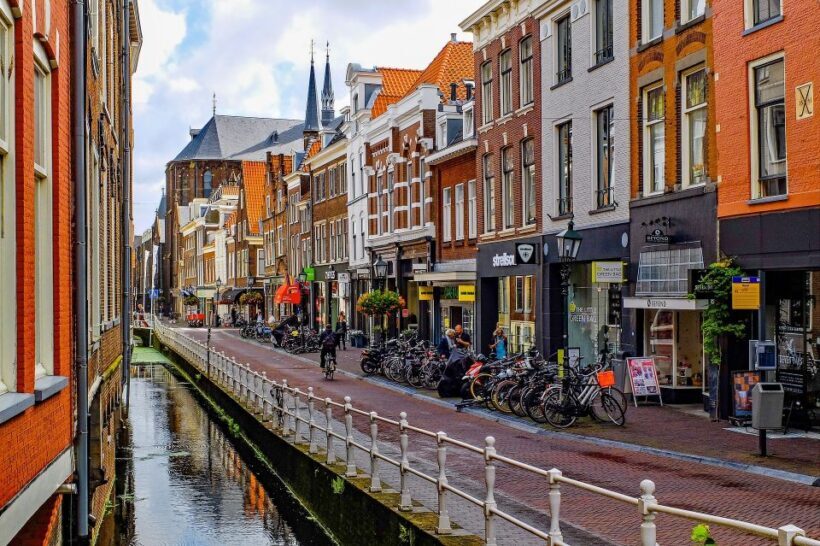 Delft: Guided Walking Tour - Why This Tour Offers Great Value