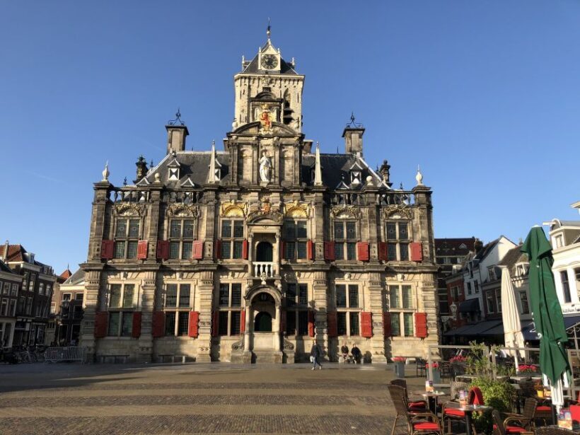 Delft: Private Historical and Cultural Guided Walking Tour - Exploring Delft Through Its Sights and Stories