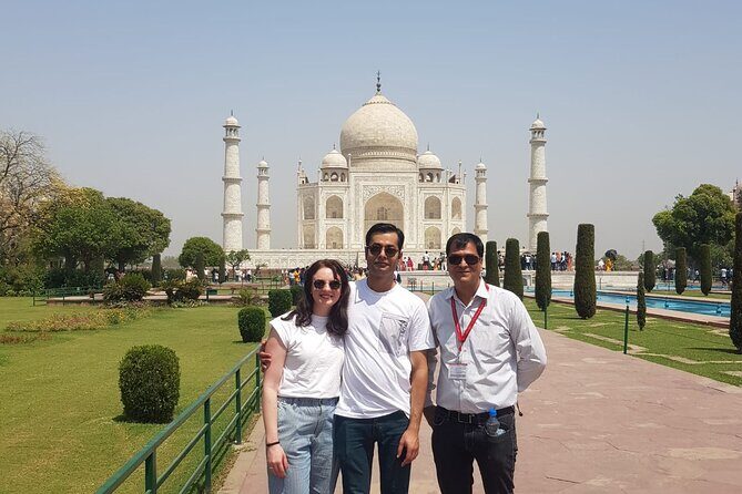 Delhi Agra Delhi Tour: 01 Overnight stay in Agra. - FAQ