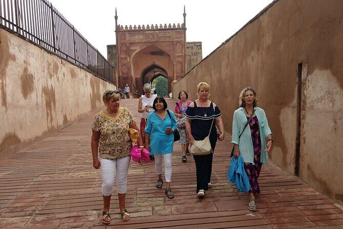 Delhi Agra Overnight - FAQs