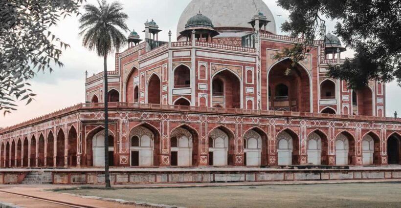 Delhi Airport: Old and New Delhi Half-Day Tour - Key Points