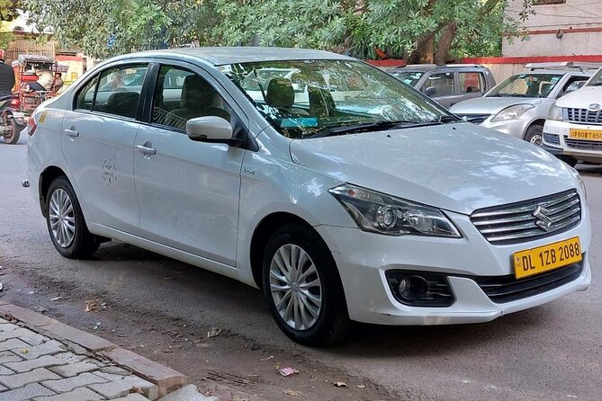 Delhi Airport to New Delhi Hotel Private Transfer - FAQ