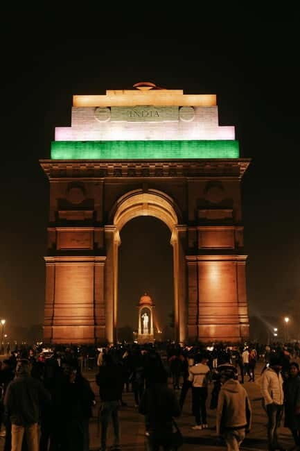 Delhi: Akshardham Temple, India Gate & Safdarjung Night Tour - FAQ