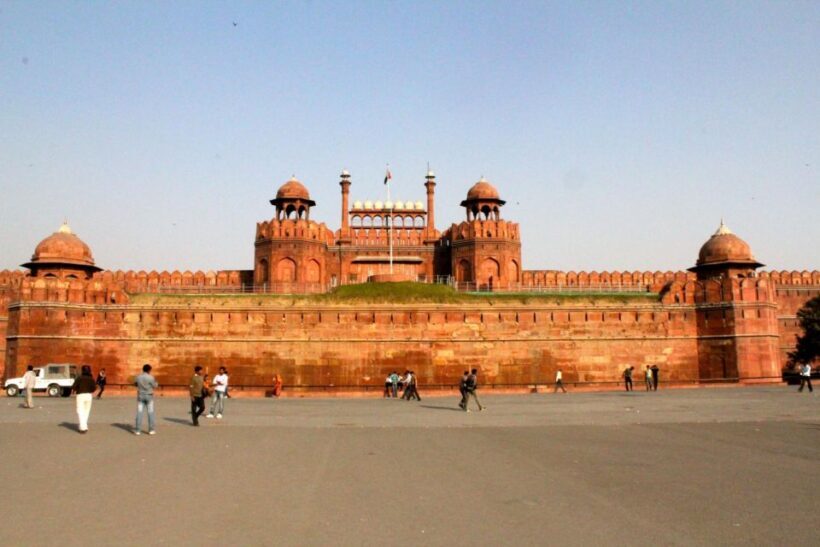 Delhi: Half-Day Private Guided Tour with Transport & Guide - Key Points