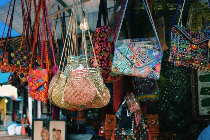 Delhi: Half Day Private Shopping Tour with Guide By Car - The Sum Up