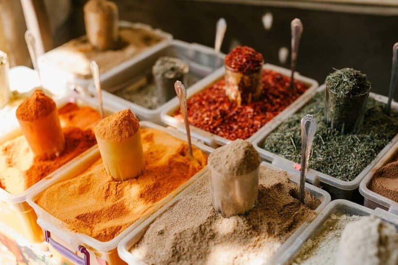 Delhi: Half-Day Shopping Tour Guide and Hotel Transfers - Key Points