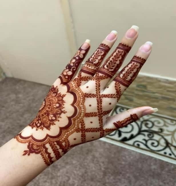 Delhi: Henna Art Workshop with Local Artist - Key Points