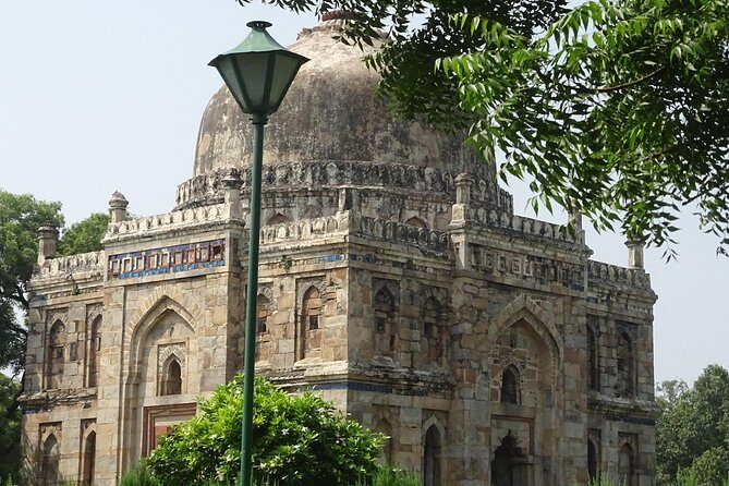 Delhi historical Gardens & Ruins - FAQ