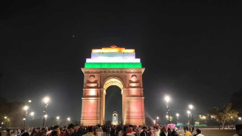 Delhi: Night View Tour with India Gate, Rashtrapati Bhavan - The Itinerary: What to Expect