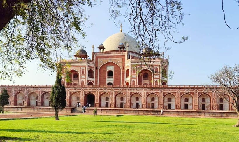 Delhi: Old and New Delhi City Private Guided Day Trip - Key Points